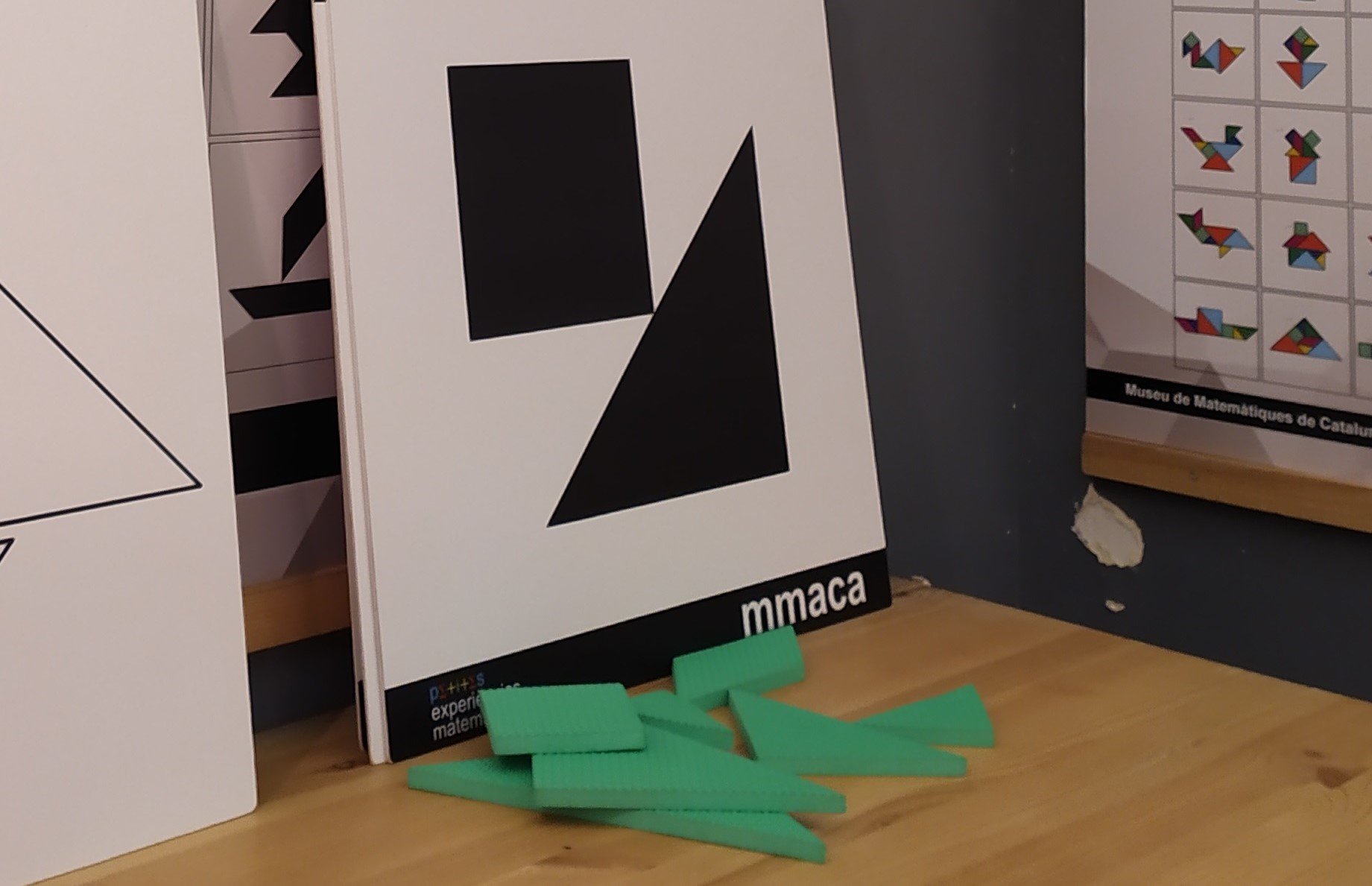 Tangram - Museu de Matemàtiques de Catalunya